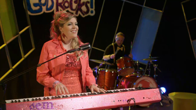 100 Huntley Street: RocKids TV - "God has a Plan for You"